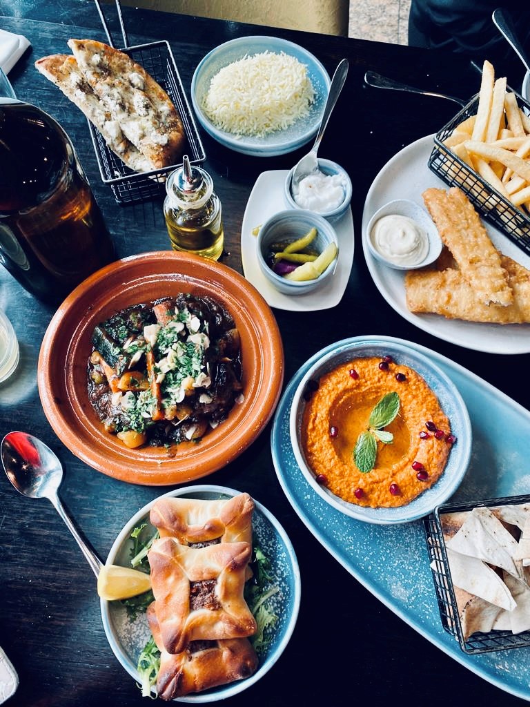 Home - Meze Restaurant